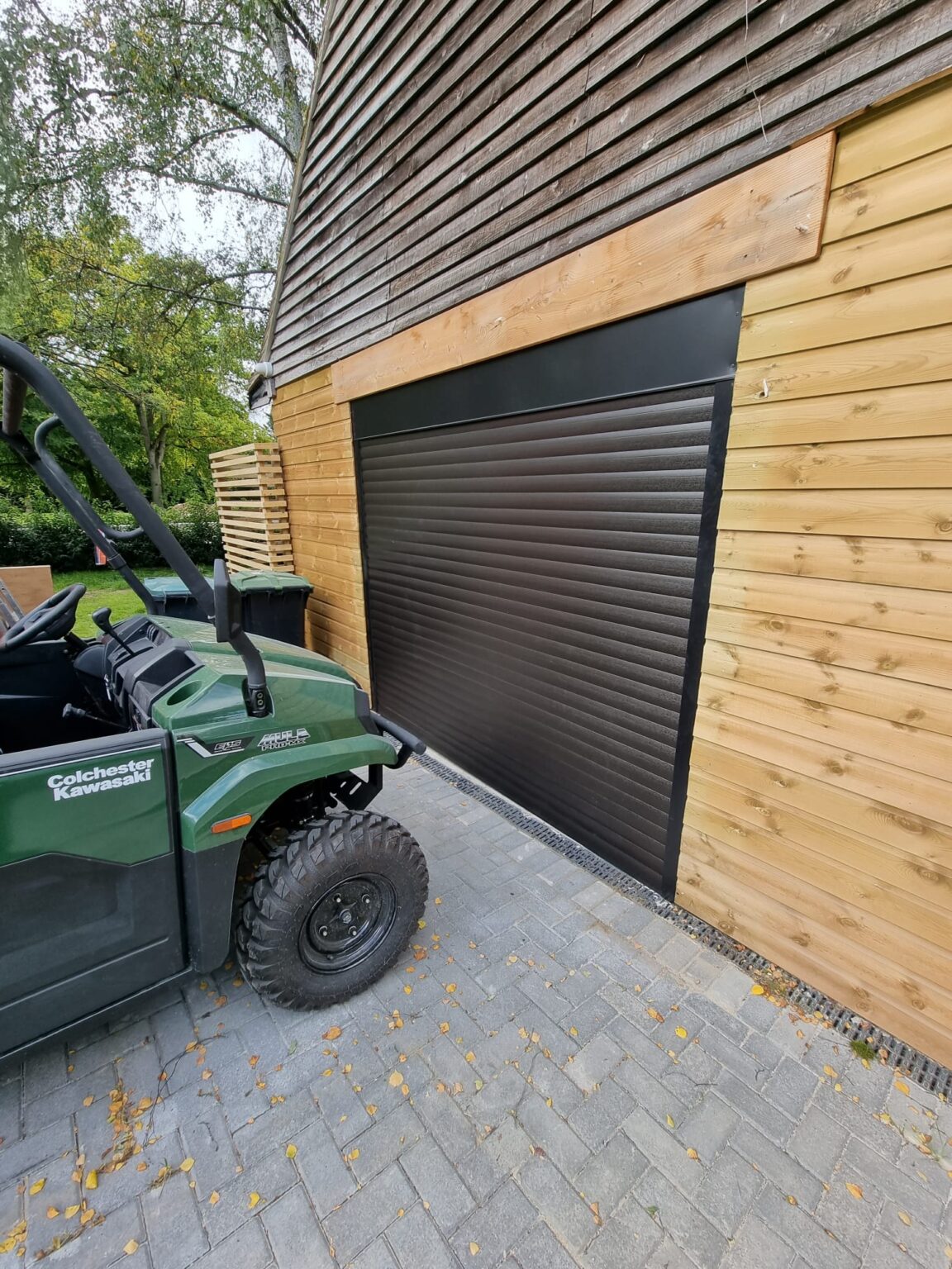 Roller Garage Doors UK| Garage Style Doors